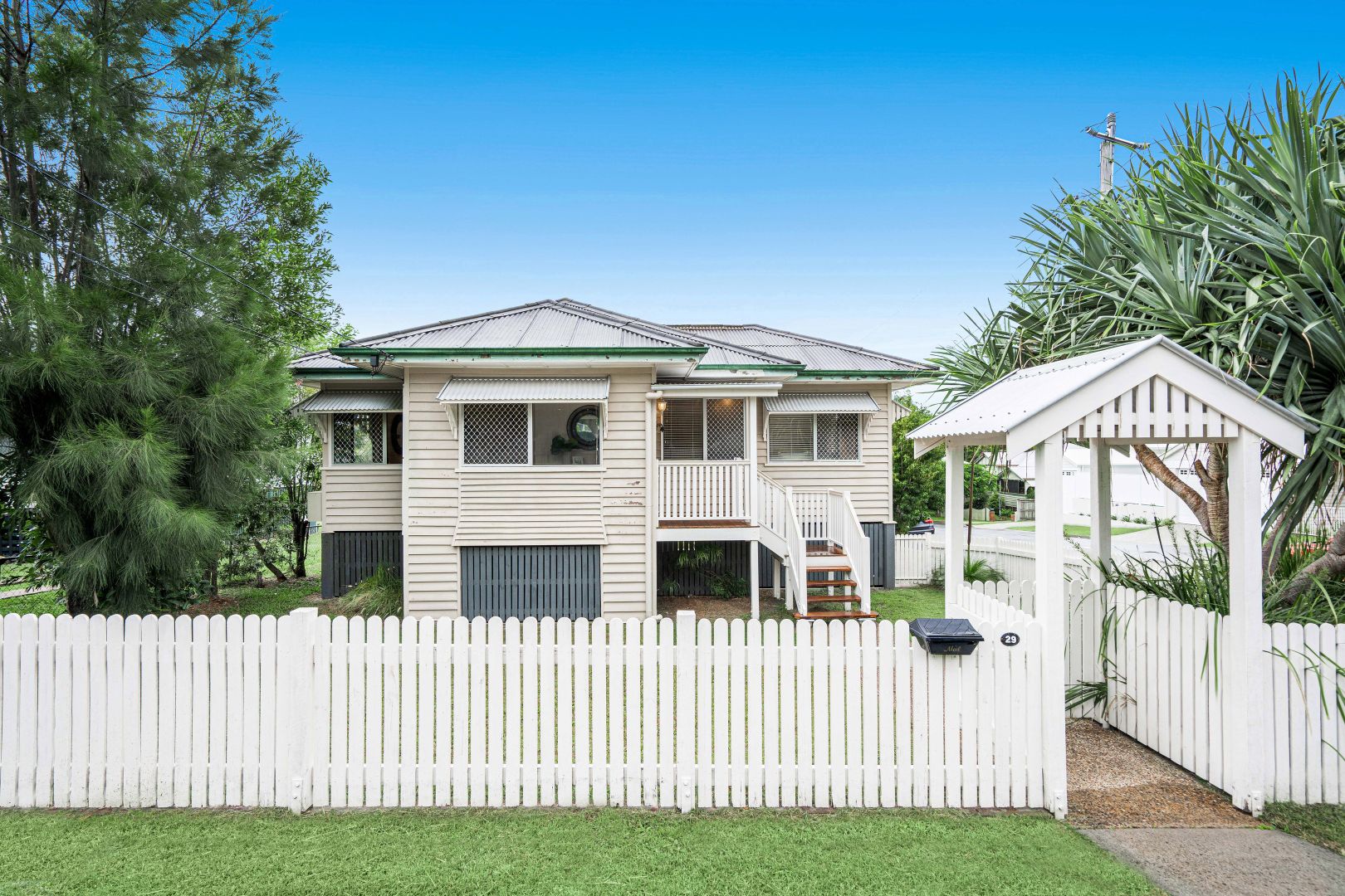 29 Mountjoy Terrace, Wynnum | Property History & Address Research | Domain