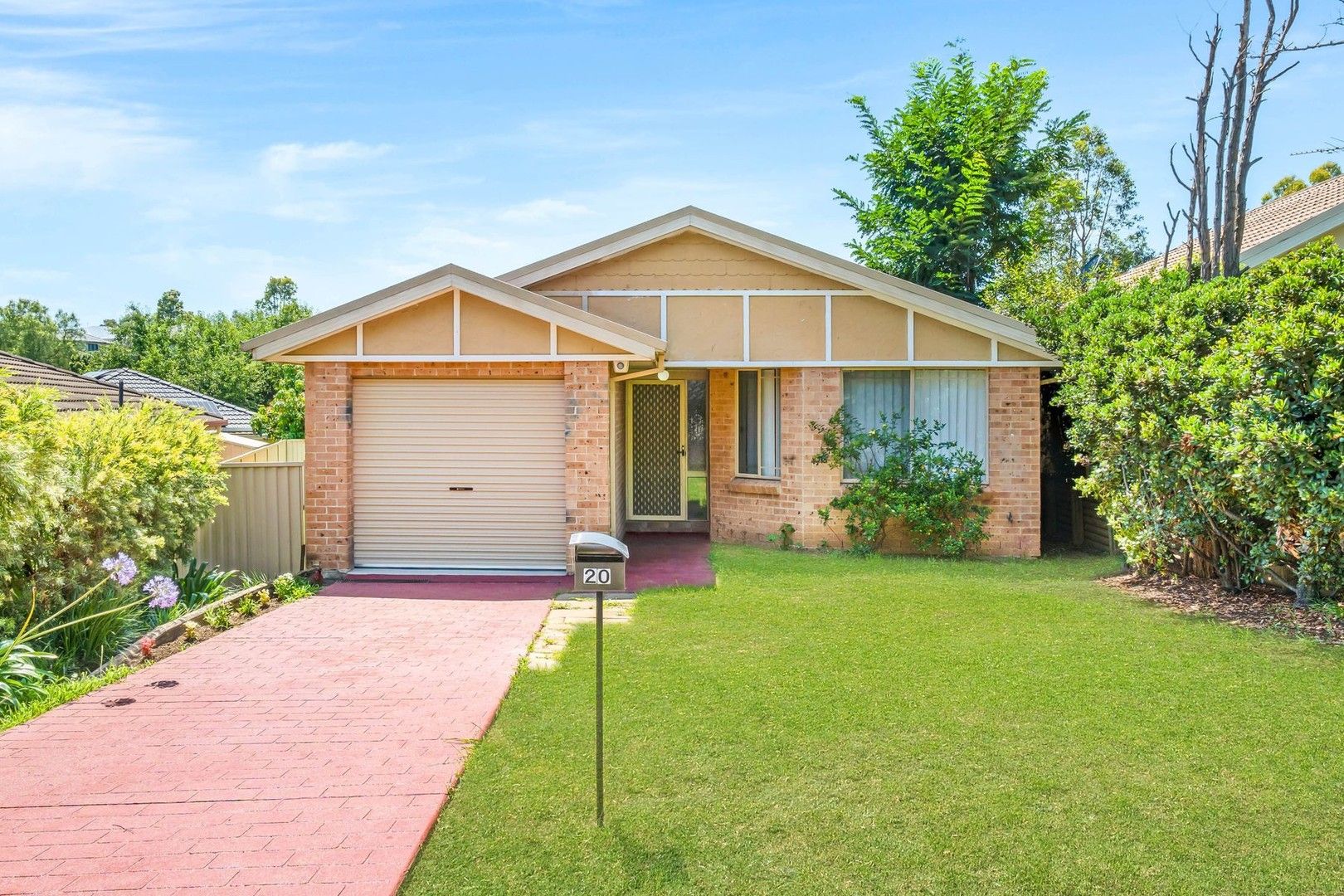 Minto NSW 2566 - 3 beds house for Sale, $949,950 - 2019693745 | Domain