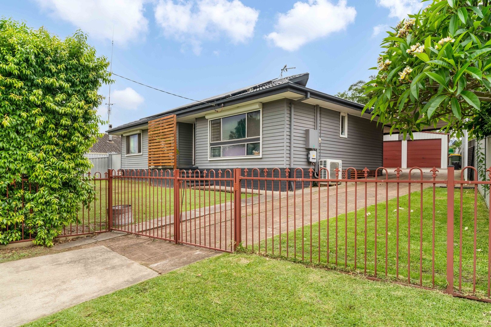 24 Regiment Rd, Rutherford NSW 2320 - House For Rent | Domain