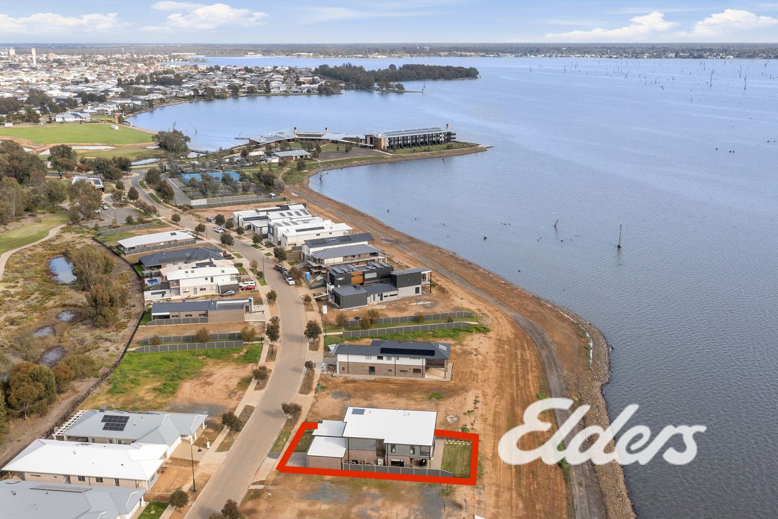 90 Silverwoods Boulevard, Yarrawonga VIC 3730 | Domain