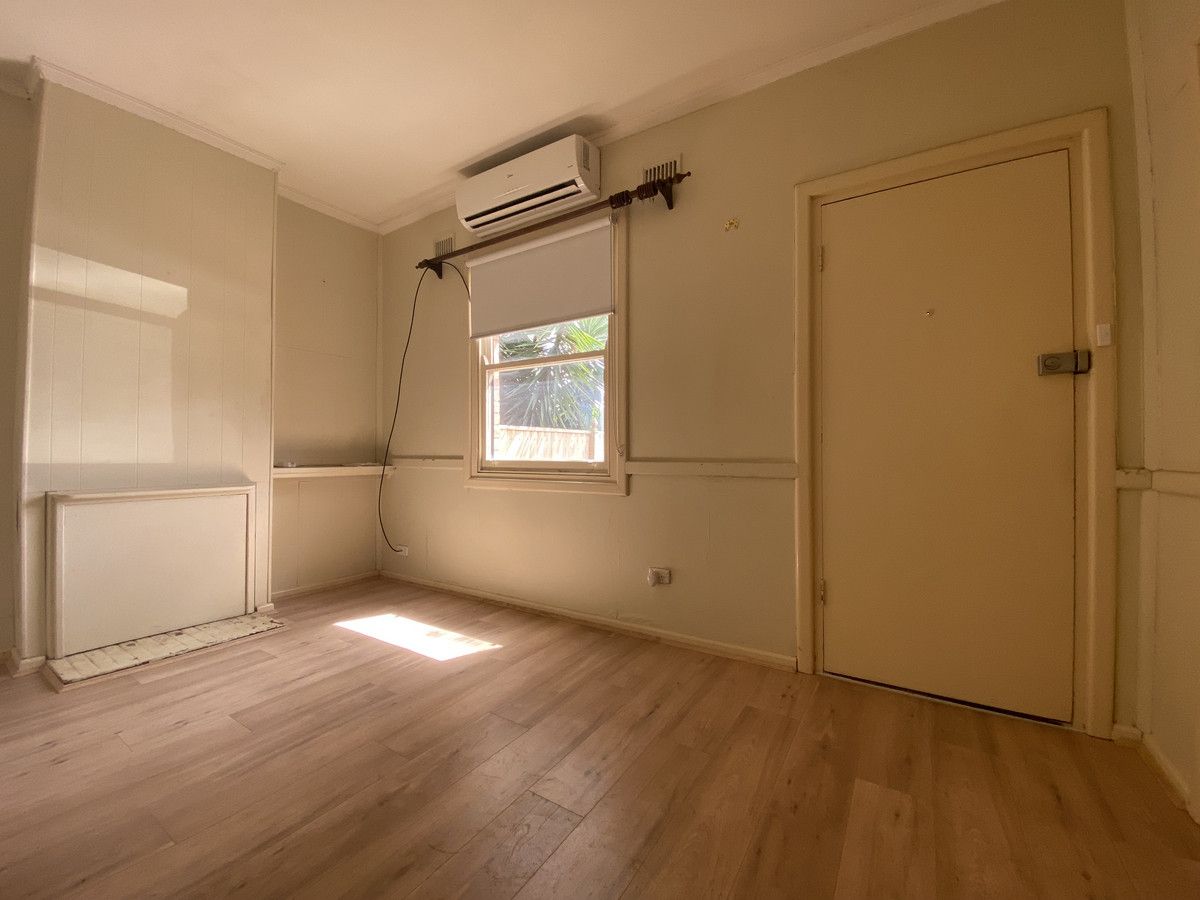 10 Knighton Road, Elizabeth North SA 5113 - House For Rent | Domain