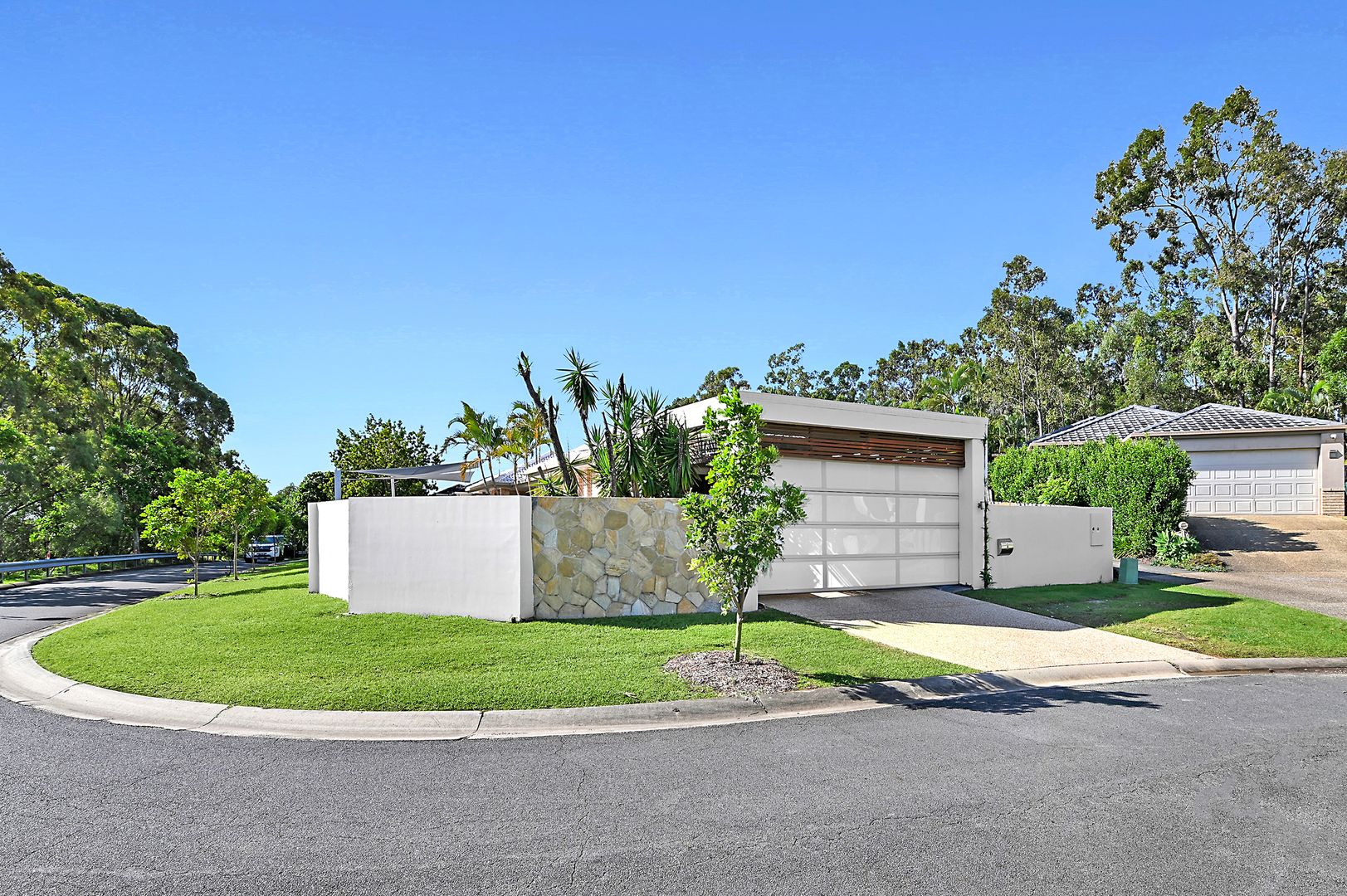 8 Matthew Close, Burleigh Heads QLD 4220 - House For Rent | Domain