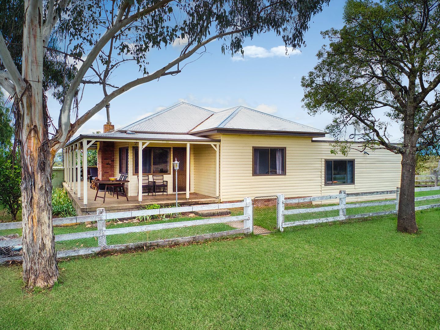 1 Port Macquarie Road, Rylstone NSW 2849 - House for Sale | Domain