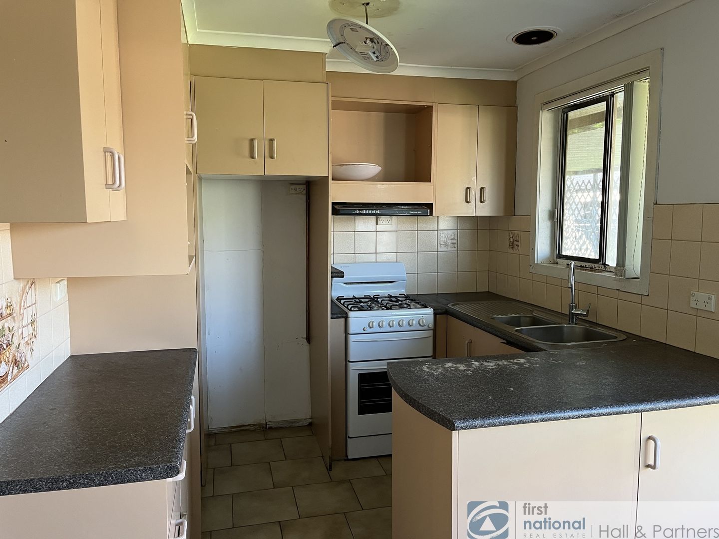 22 Albert Street, Dandenong VIC 3175 - House For Rent | Domain