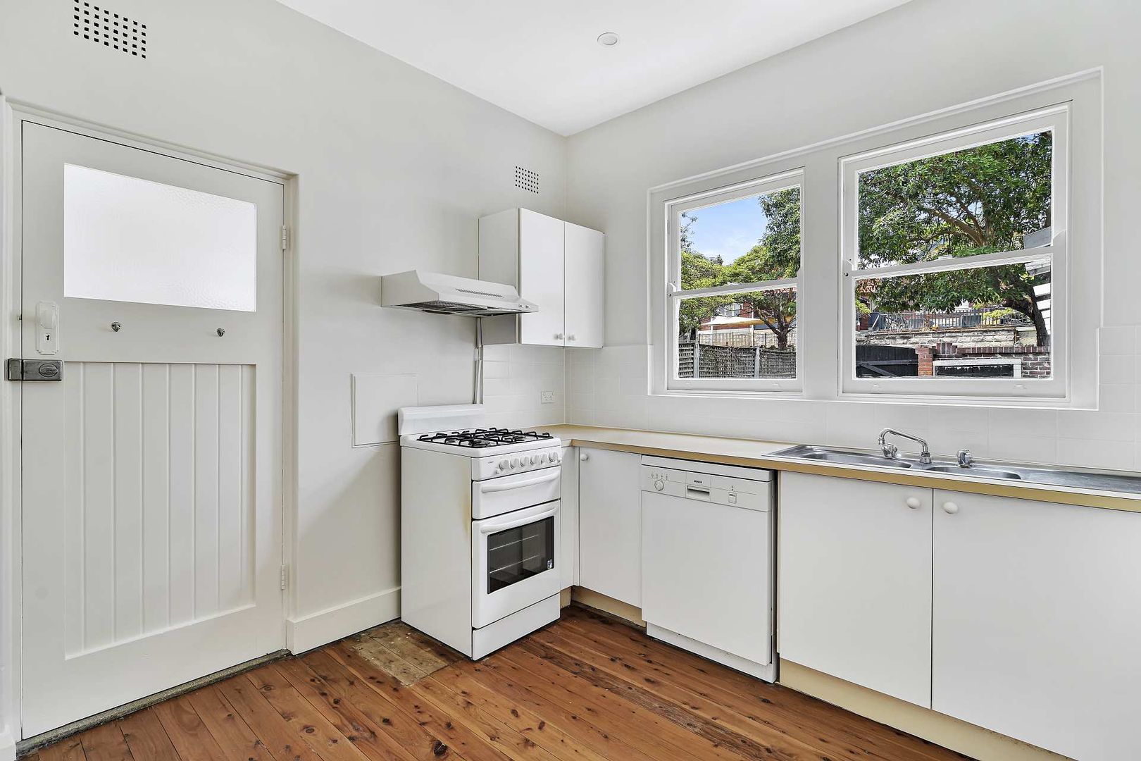 84C Shadforth Street, Mosman NSW 2088 - Apartment For Rent | Domain