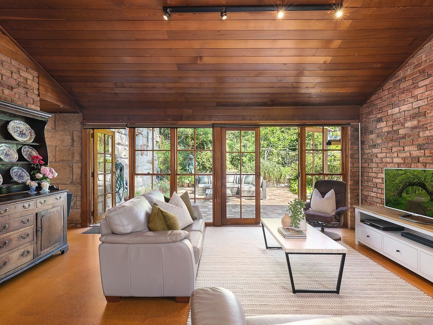 9 Macquarie Road, Pymble NSW 2073 - House For Rent | Domain