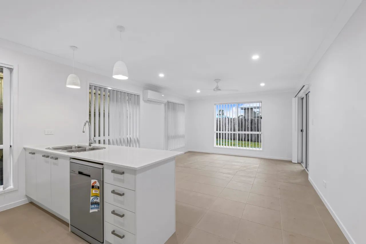 7 Lochern Street, Yarrabilba QLD 4207 - House For Rent - $570 | Domain
