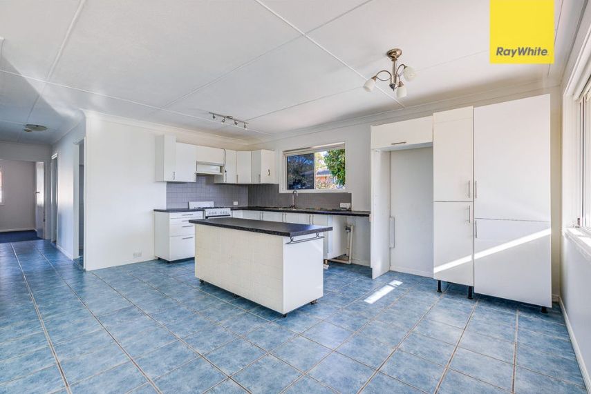 6 Kolonga Street, Woodridge QLD 4114 - House For Rent - $525 | Domain