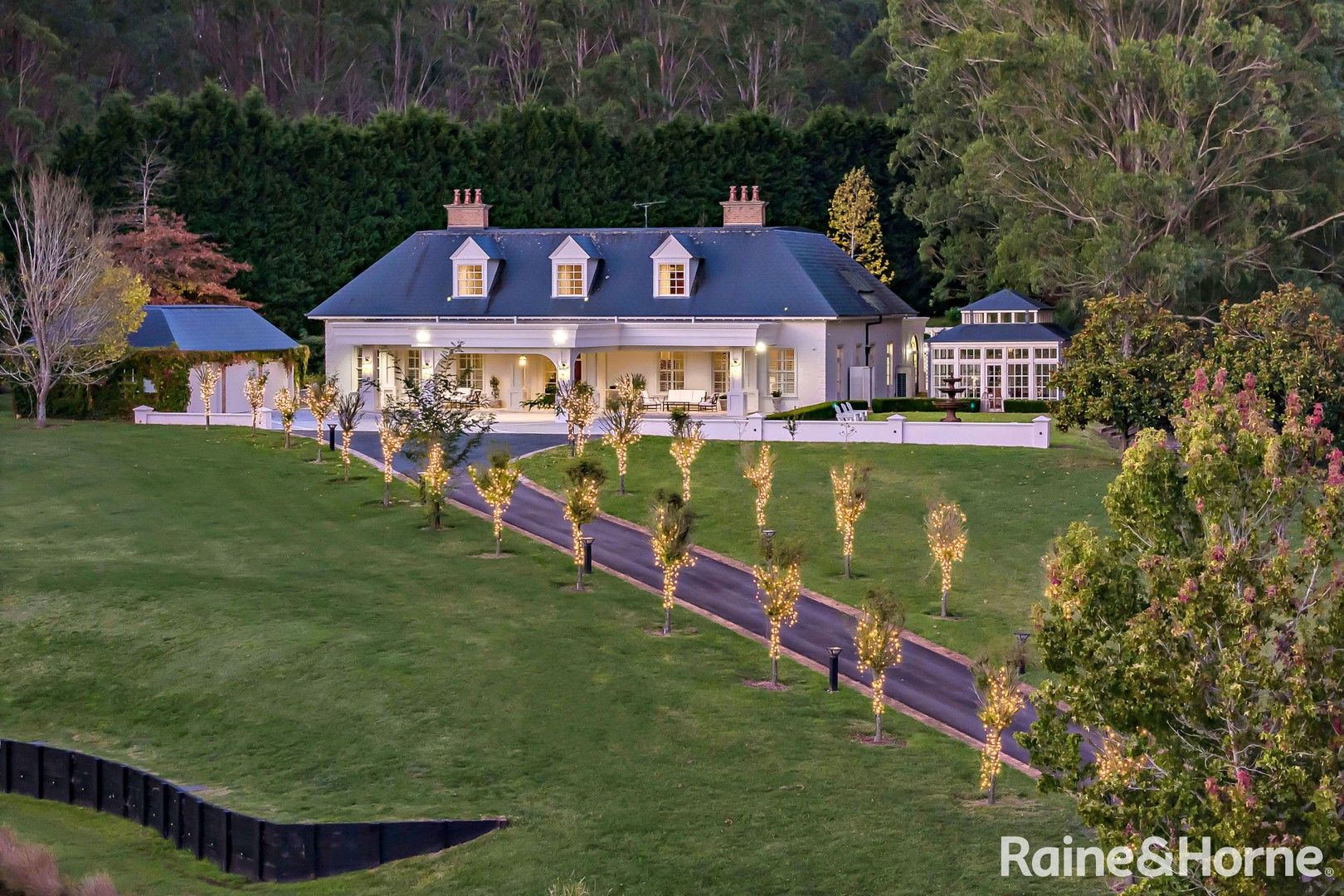 Bowral NSW 2576 - 9 beds house for Sale - 2019212463 | Domain