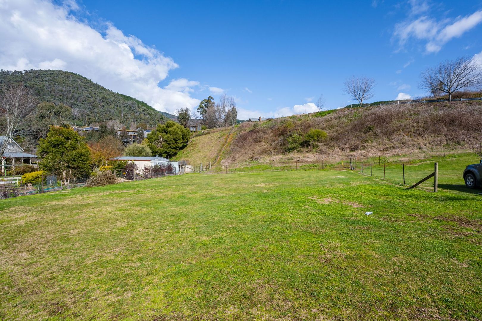 10 Stockman Drive, Bright VIC 3741 | Domain