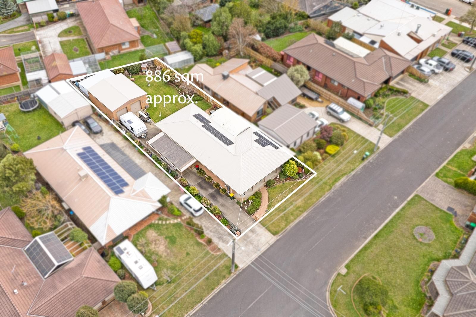 8 Panorama Drive, Delacombe VIC 3356 | Domain
