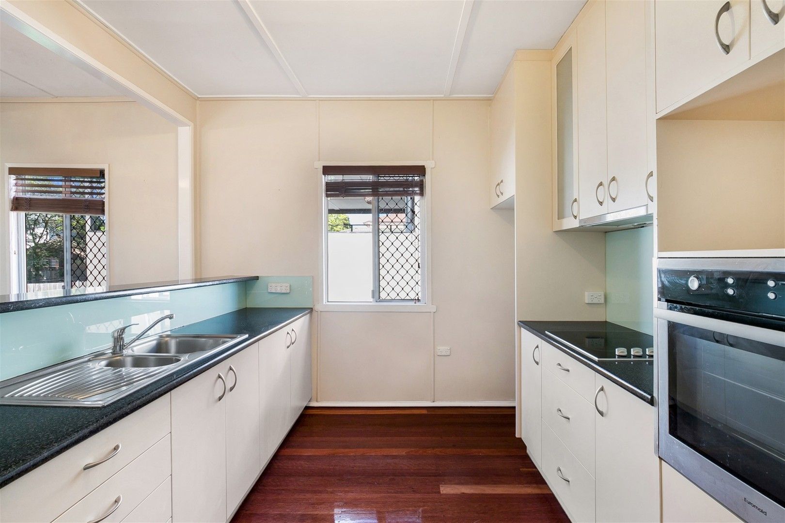 33 Hudson Avenue, Mitchelton QLD 4053 - House For Rent | Domain