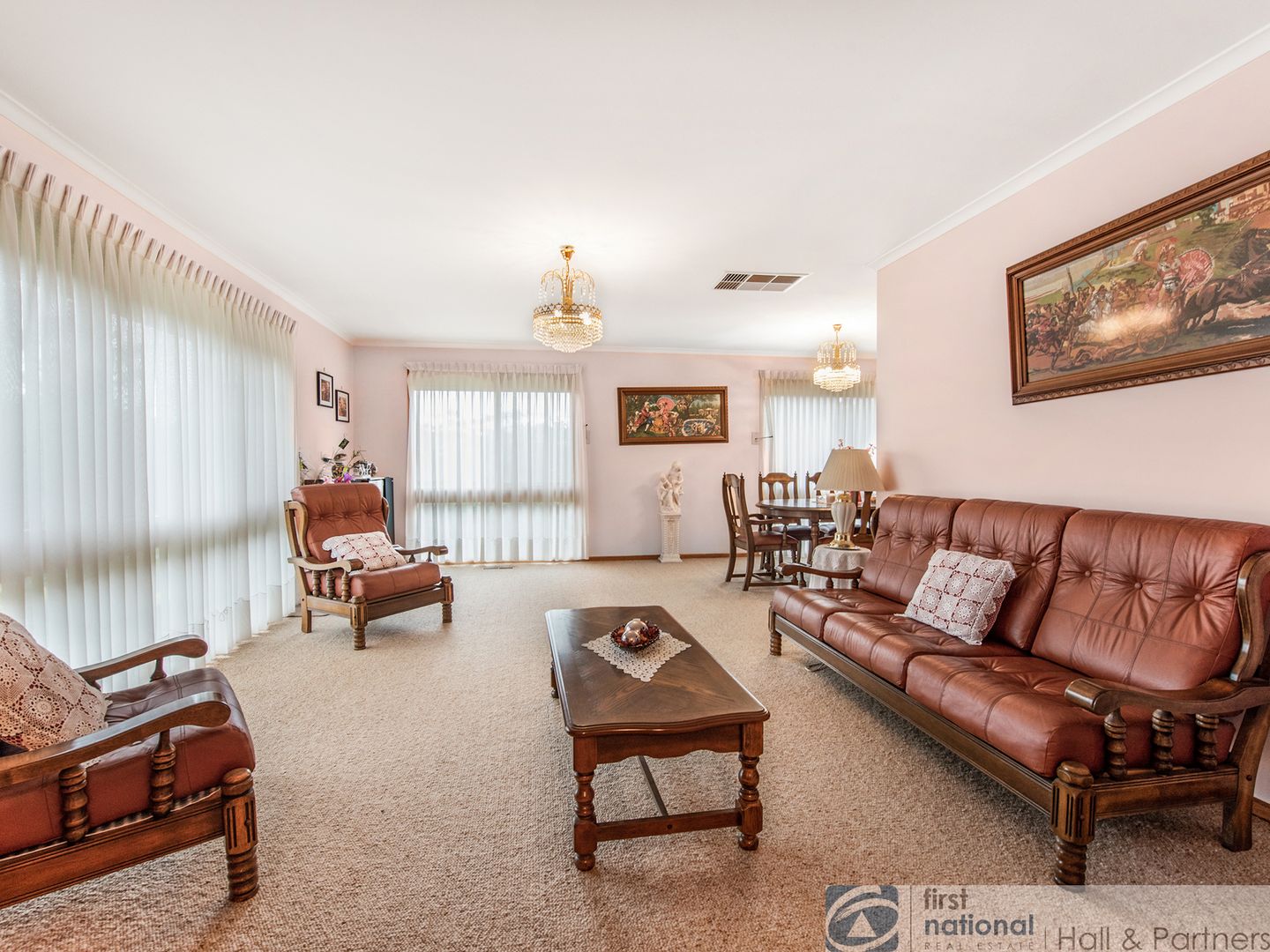 9 Holmbury Boulevard, Mulgrave VIC 3170 | Domain