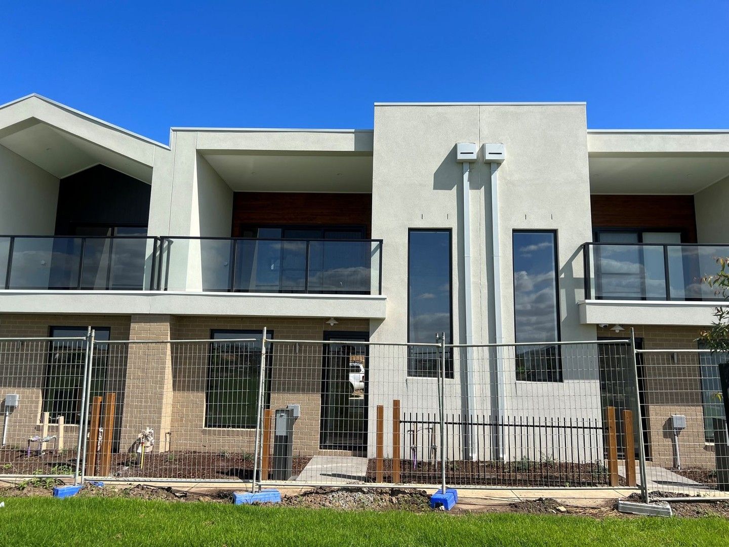 5 Poplar Lane, Clyde VIC 3978 - House For Rent | Domain