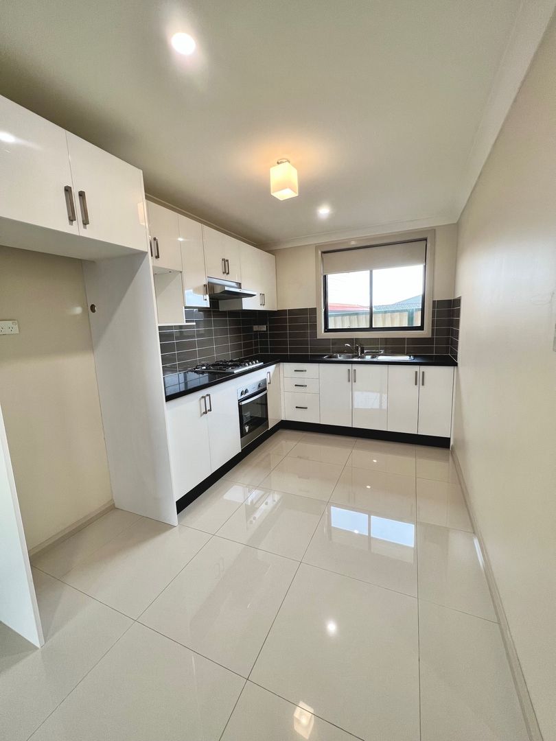 48a Swallow Drive, Erskine Park NSW 2759 - House For Rent - $450 | Domain