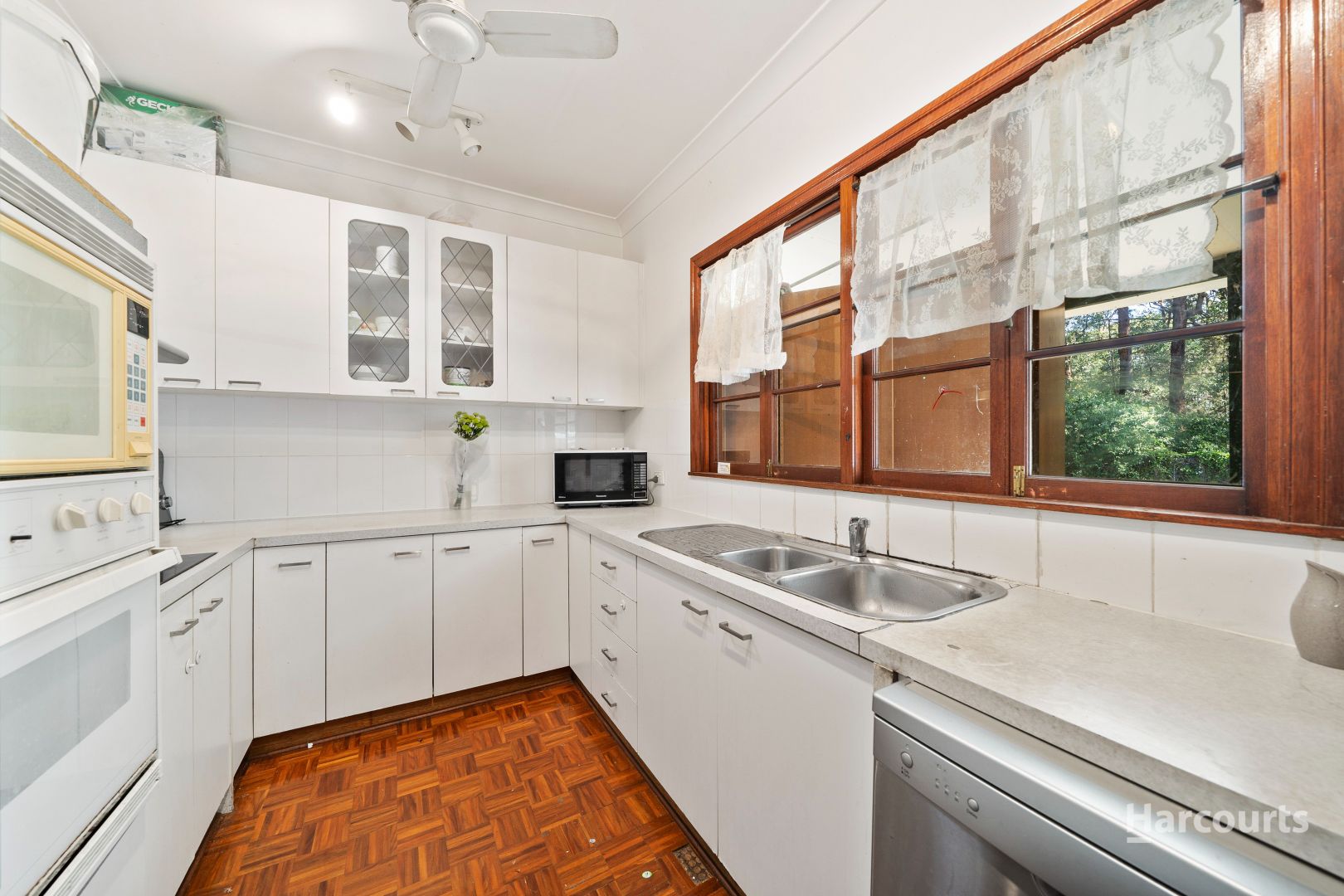 54 Besline Street, Kuraby QLD 4112 - House For Rent - $550 | Domain