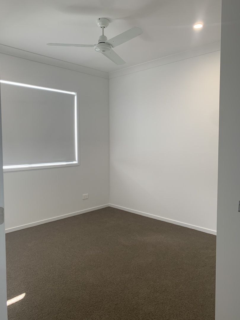 1 Corymbia Circuit, Heddon Greta NSW 2321 - Duplex For Rent | Domain