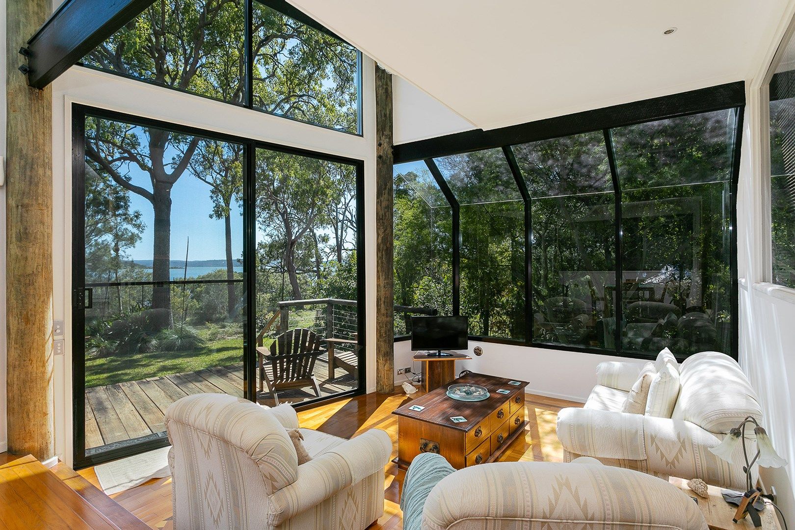 20-22 The Esplanade , Karragarra Island | Property History & Address ...