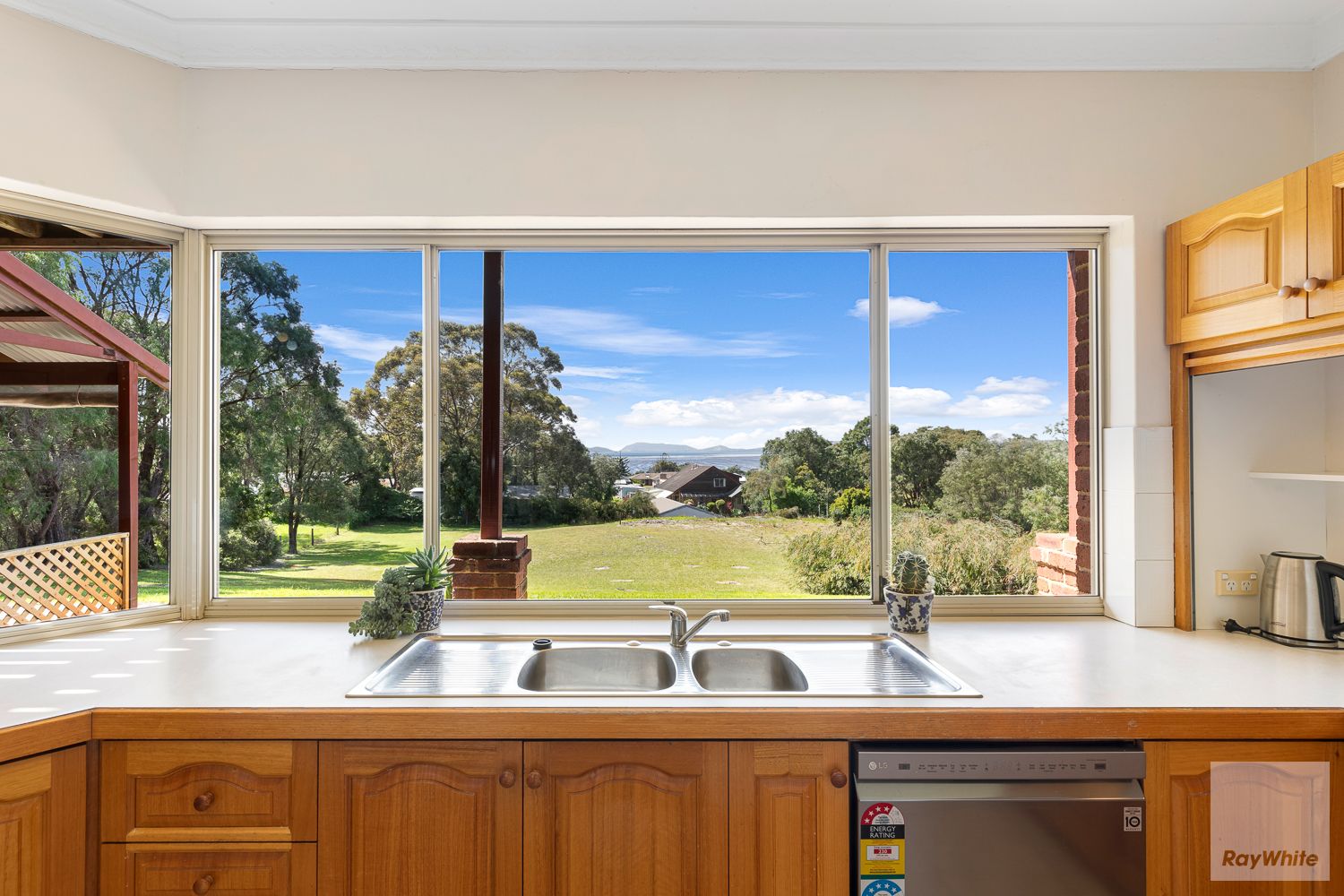 45 Home Road, Robinson WA 6330 - House For Rent | Domain