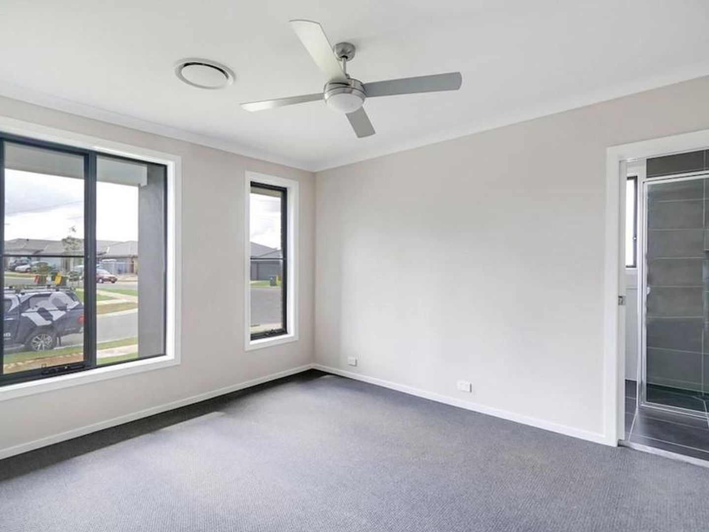 29 Downing Way, Gledswood Hills NSW 2557 - House For Rent | Domain