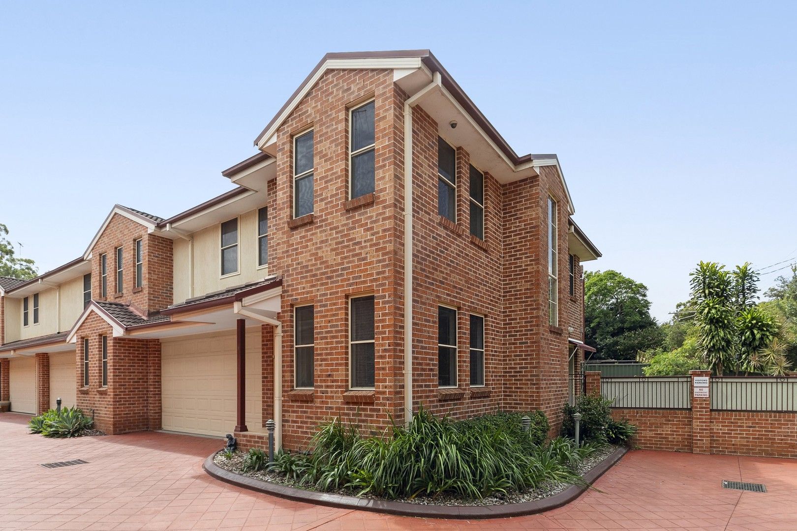 11/35-37 Canberra Road, Sylvania NSW 2224 - Townhouse For Rent | Domain