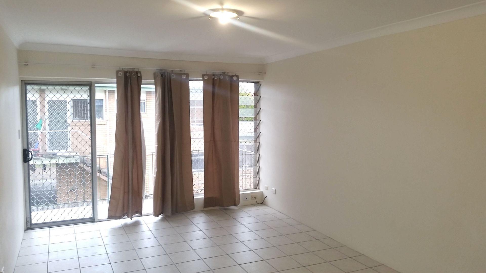 4/23 Railway Parade, Nundah QLD 4012 - Apartment For Rent - $480 | Domain