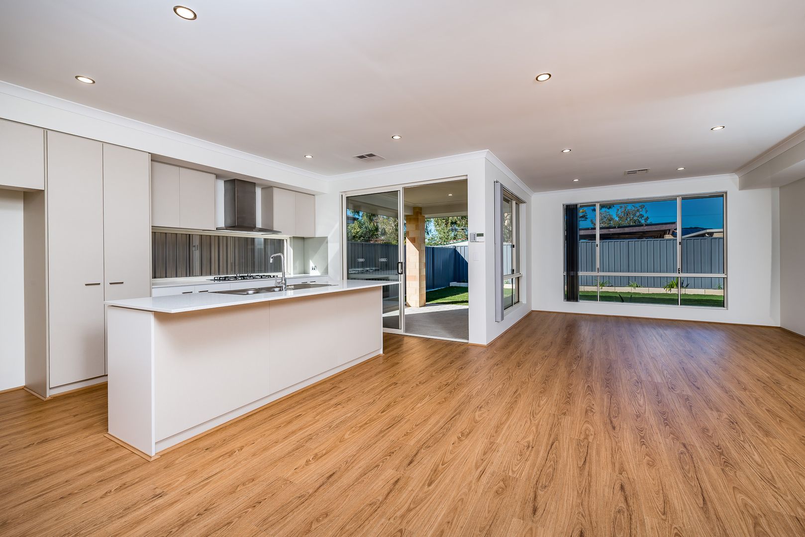 Midvale WA 6056 - 3 beds house for Sale, NEW 3x2x2 IN MIDVALE FROM ...