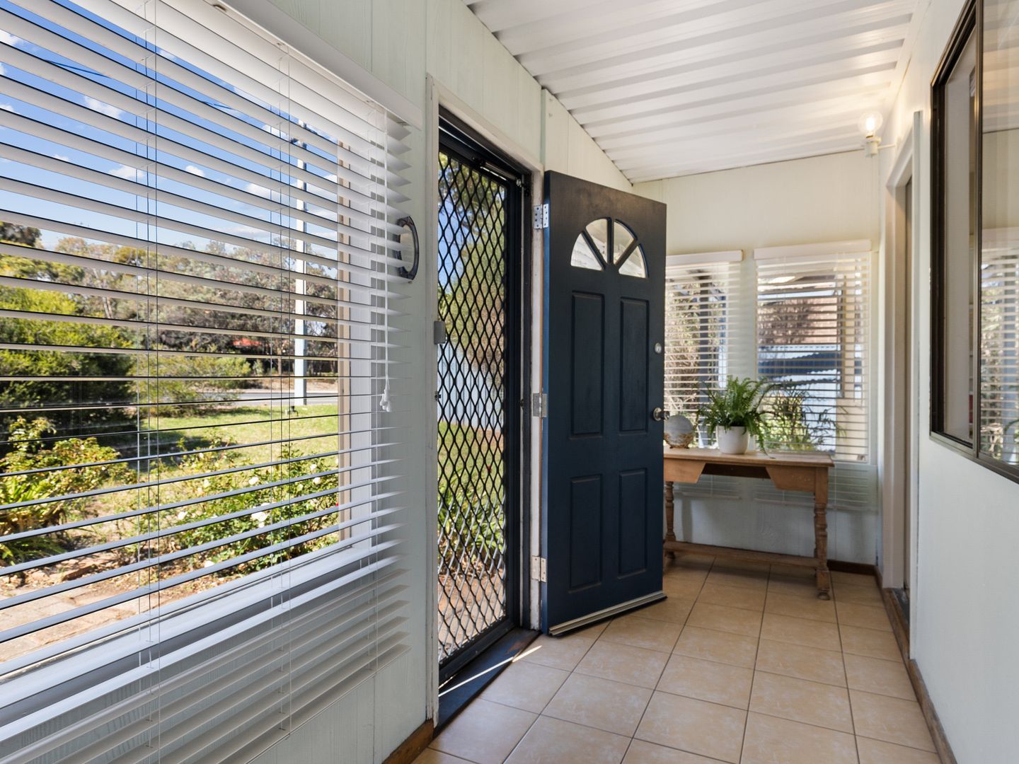 433 Commercial Road, Moana SA 5169 - House For Rent | Domain