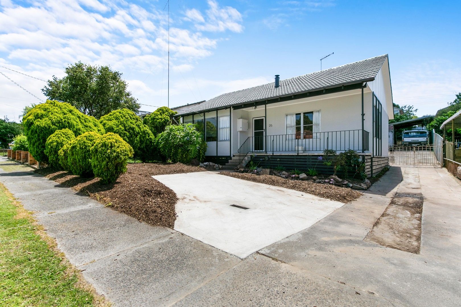 25 Porter St, Morwell VIC 3840 | Domain