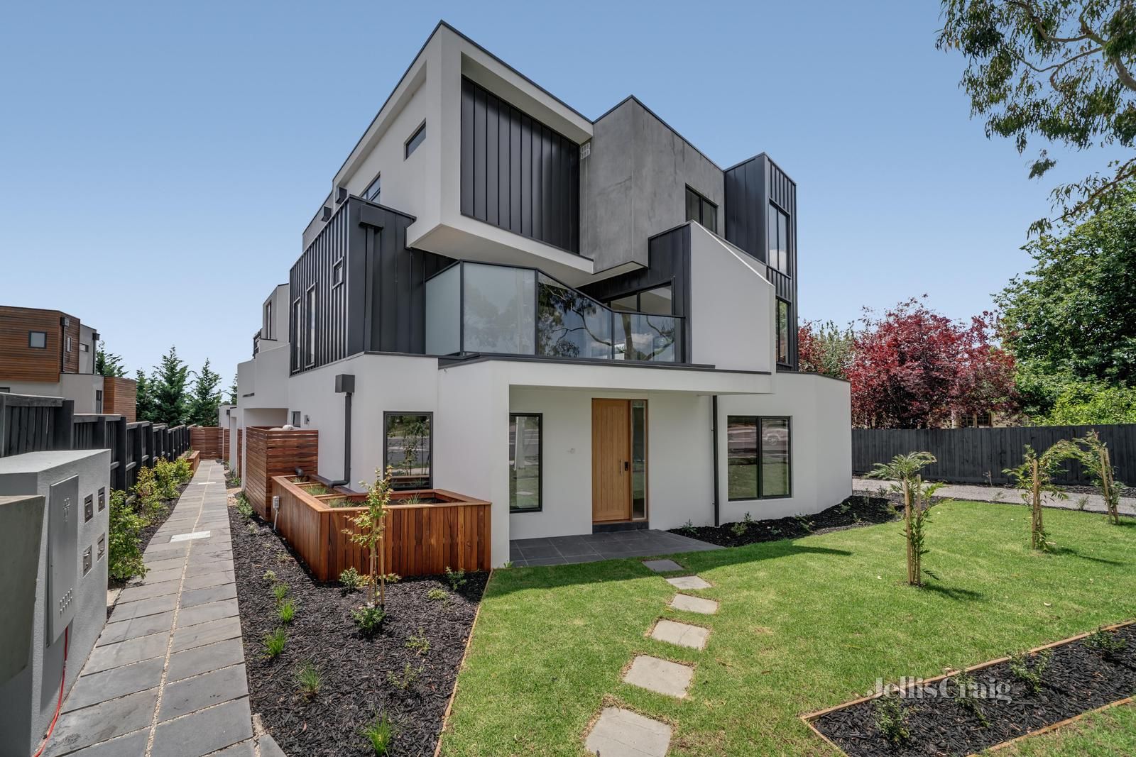 2&3/121 Mitcham Road, Donvale VIC 3111 | Domain