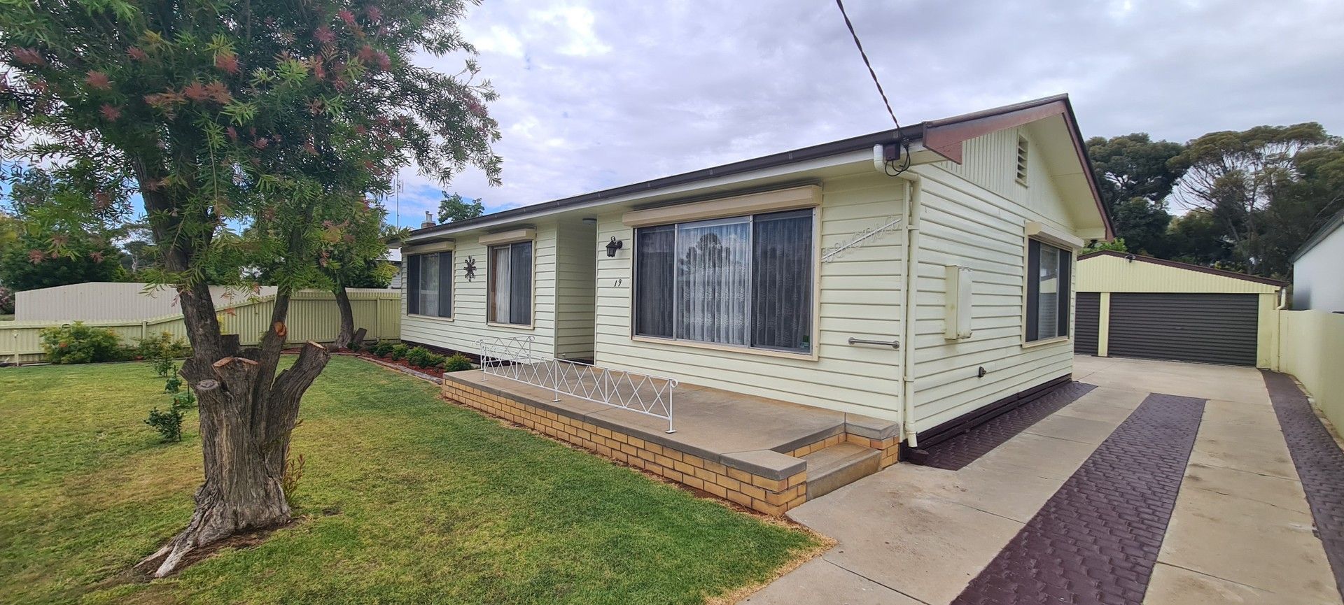 19 Dunlop Street, Kerang VIC 3579 | Domain