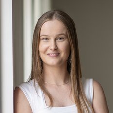 Madeline Beevers | McGrath Lane Cove | Real Estate Agent in 15 Burns ...