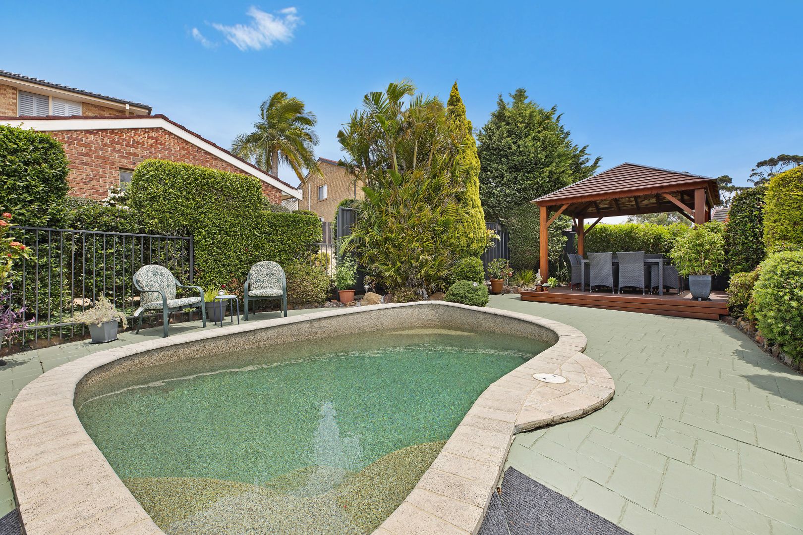 4 Port Jackson Road, Terrigal | Property History & Address Research ...