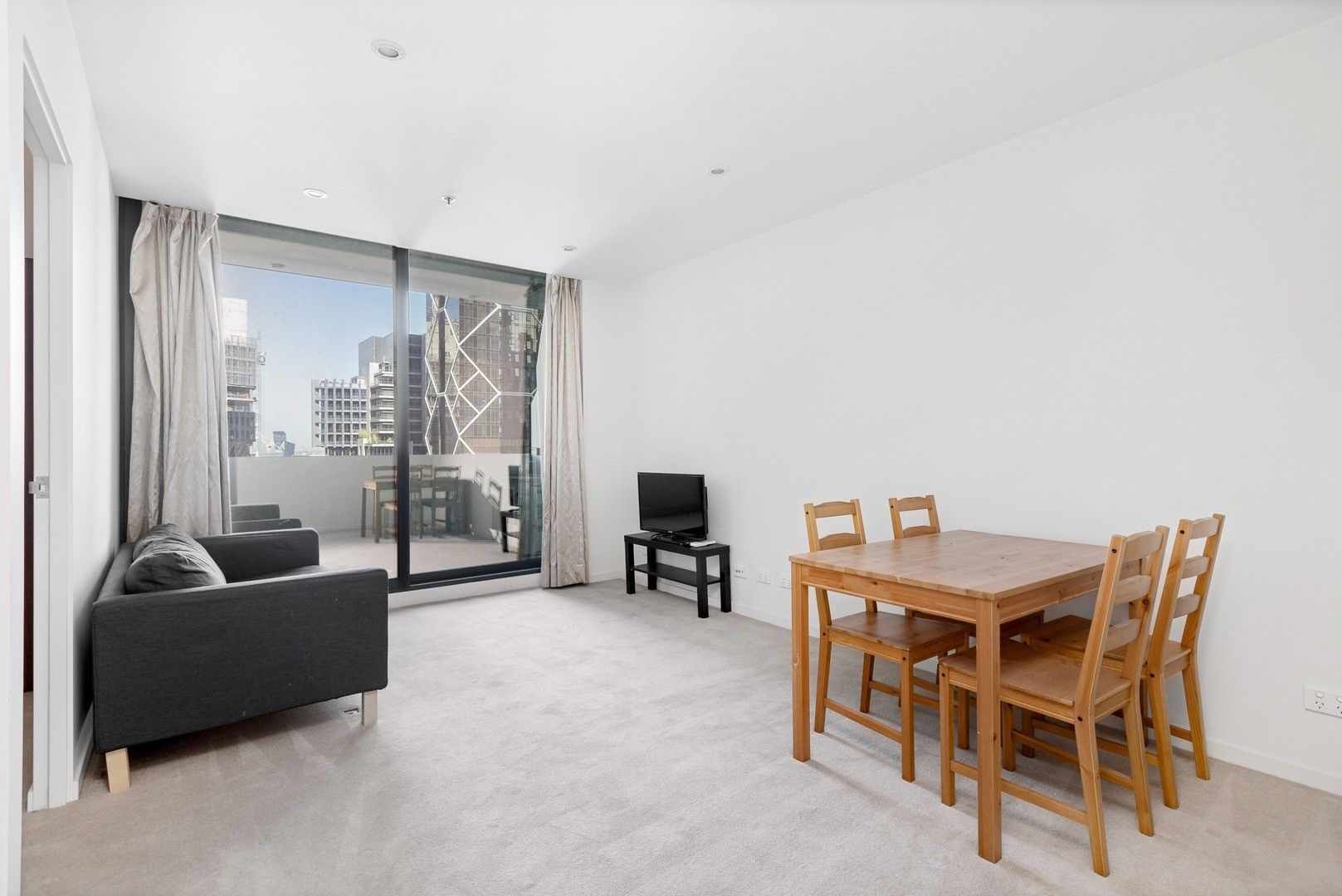 2909/8 Sutherland Street, Melbourne VIC 3000 - Apartment For Rent | Domain
