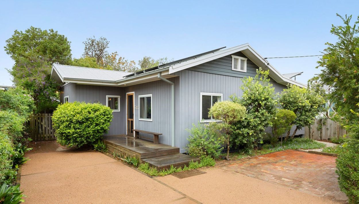40 Renfrew Road, Werri Beach NSW 2534 - House For Rent | Domain