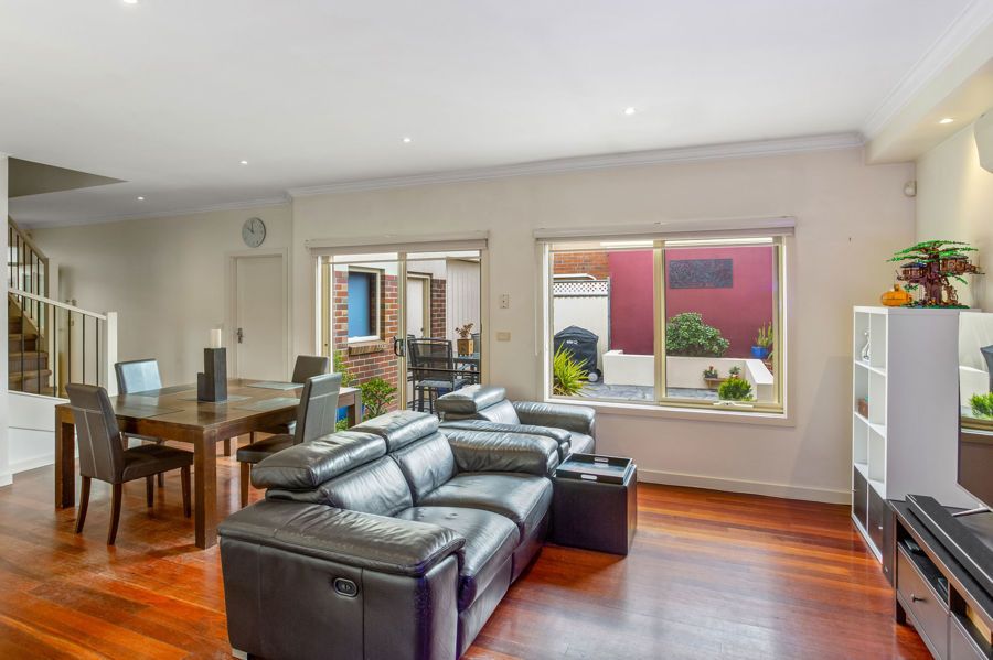 21 Lake Avenue, Pascoe Vale VIC 3044 | Domain