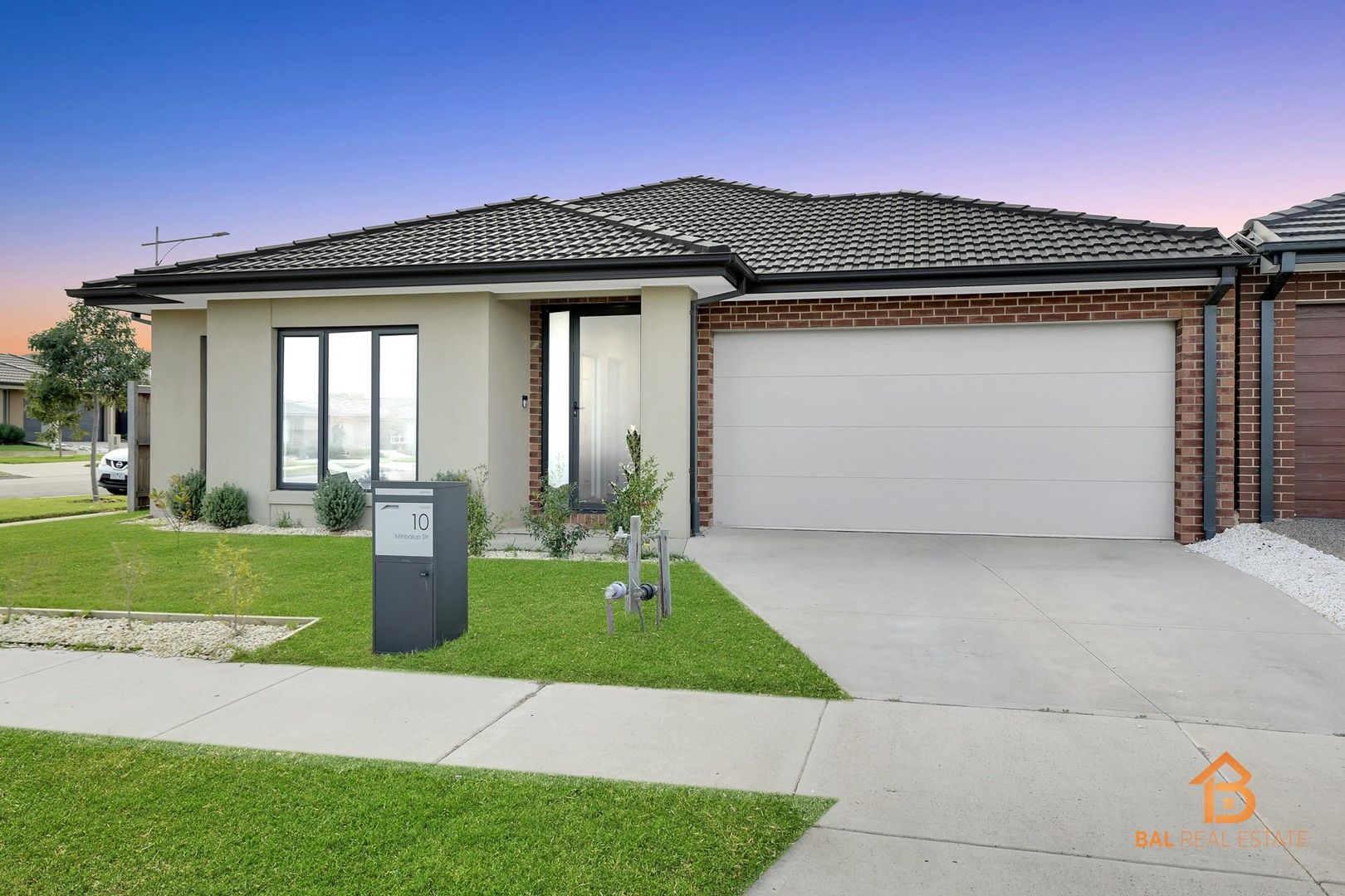 10 Minbalup Street, Mambourin VIC 3024 | Domain