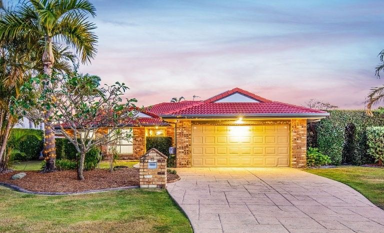 19 Arlene Park Terrace, Helensvale QLD 4212 - House For Rent | Domain
