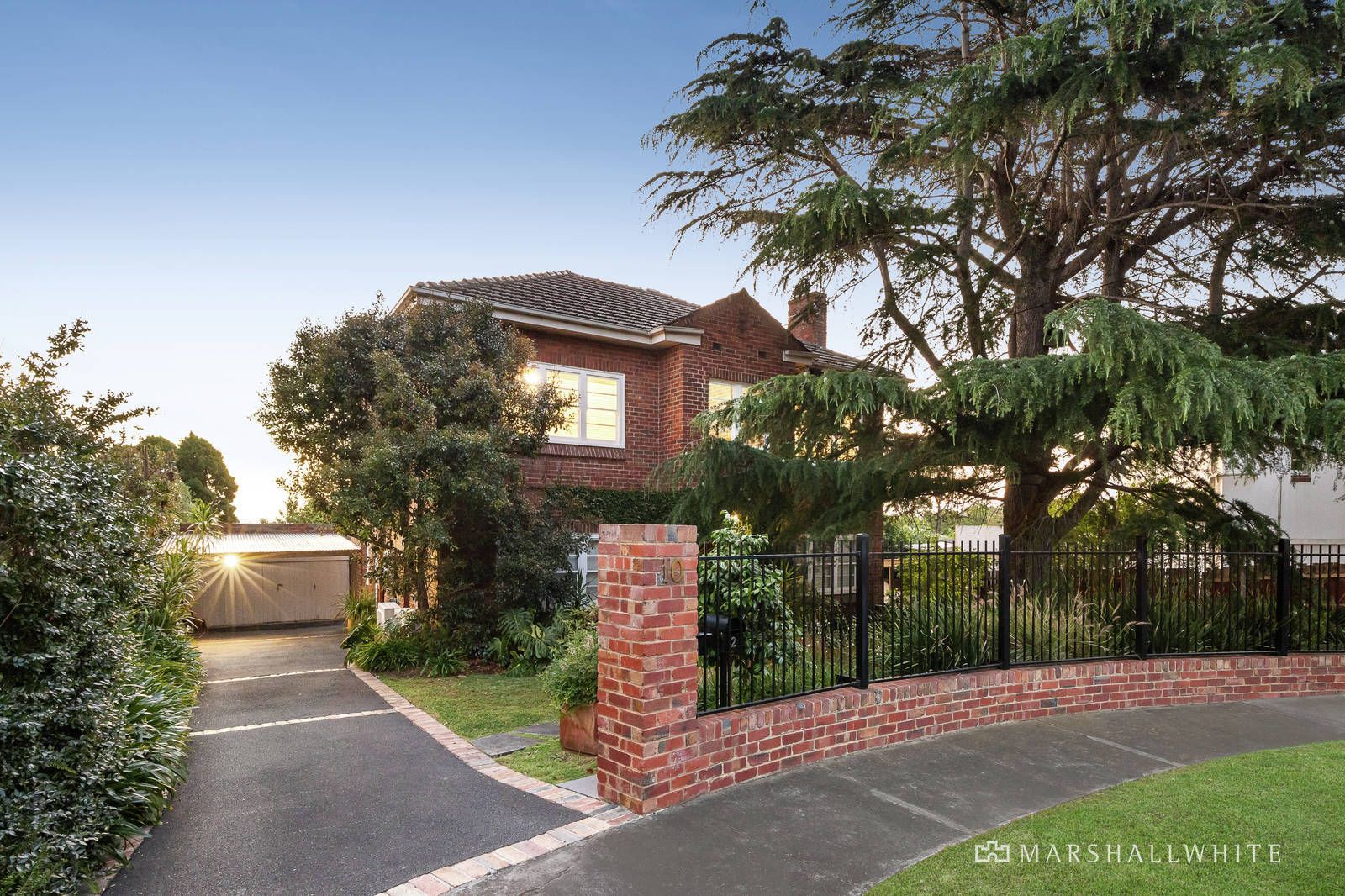 2/10 Hyton Crescent, Kew | Property History & Address Research | Domain