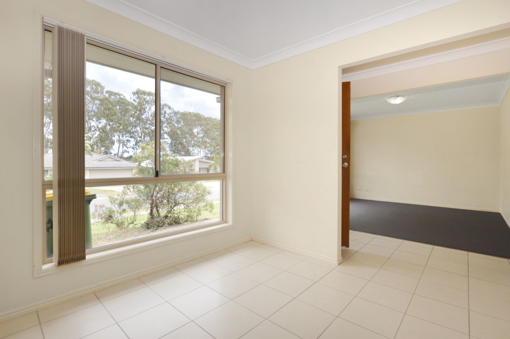 10 Siffleet Street, Bellbird Park QLD 4300 - House For Rent | Domain