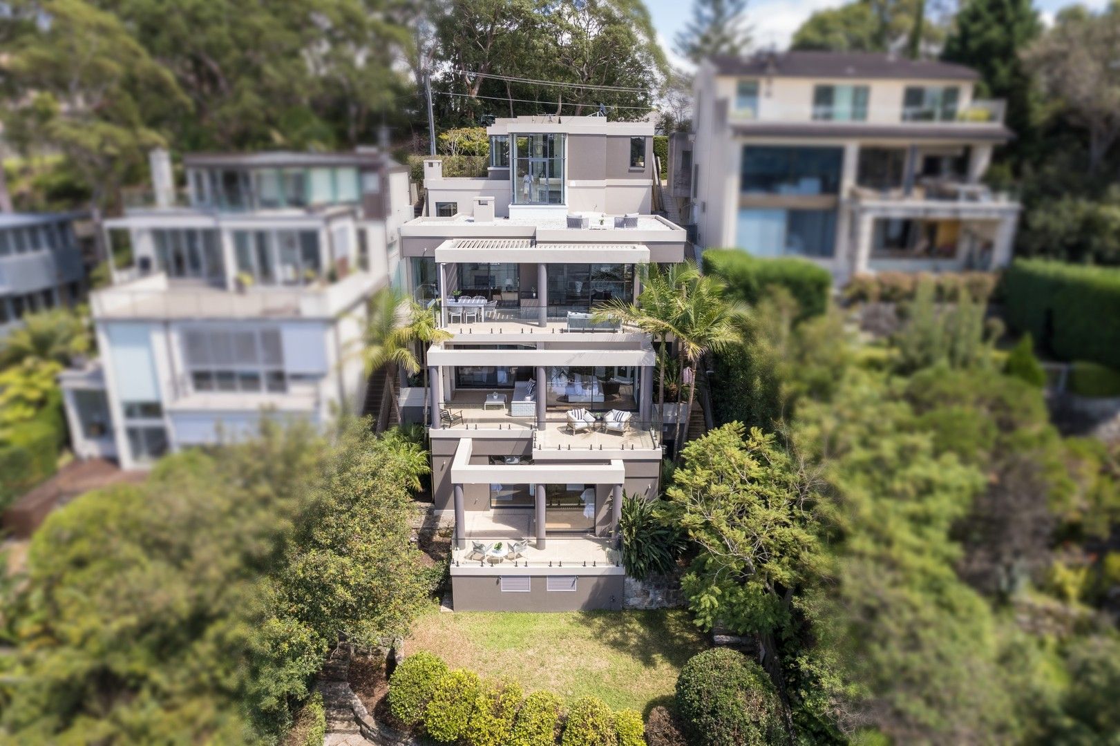 1 The Tor Walk, Castlecrag NSW 2068 | Domain
