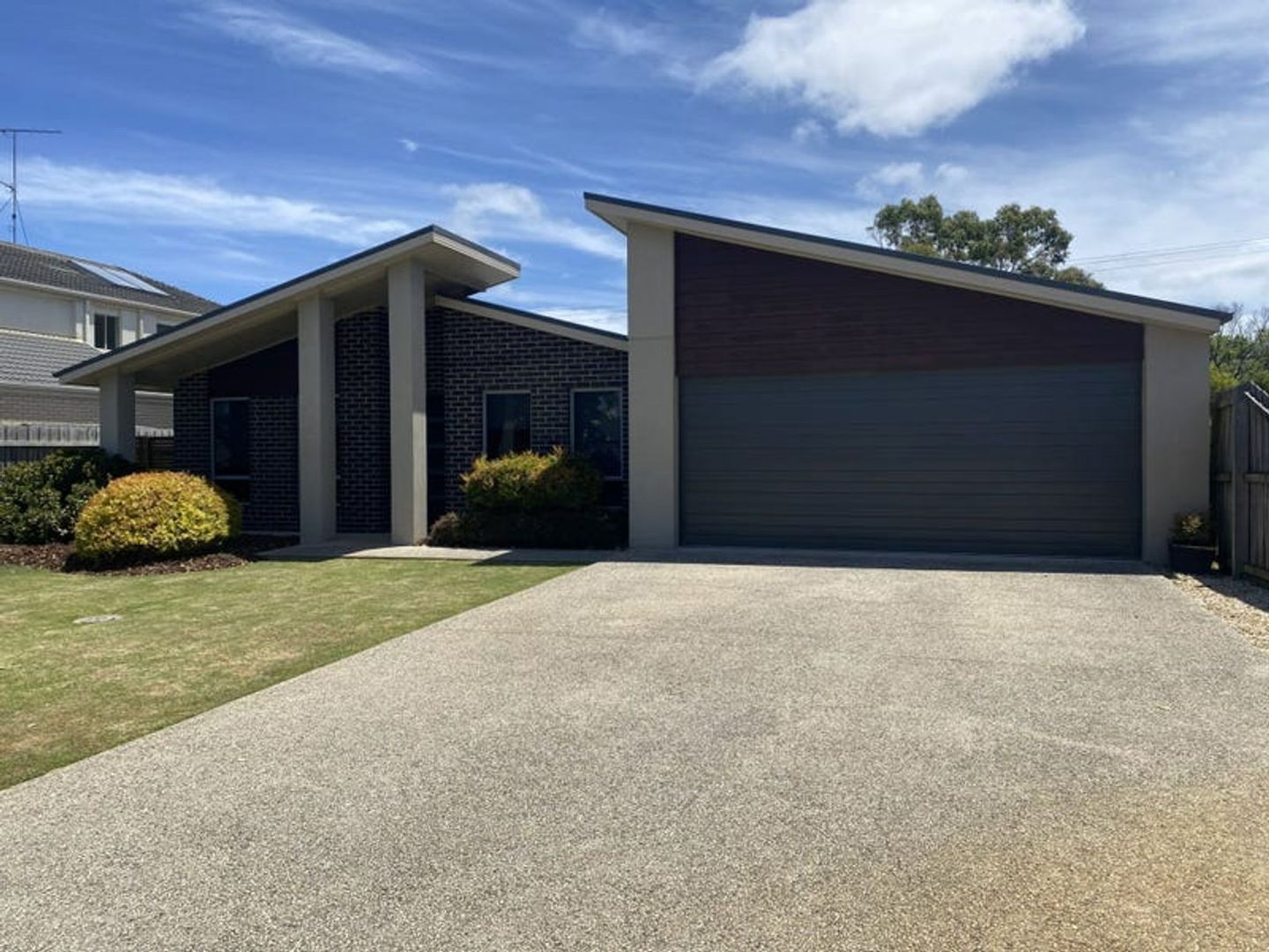 32 Beachcomber Drive, Inverloch VIC 3996 - House For Rent - $500 | Domain