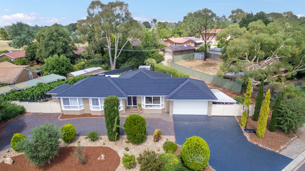 20 Rohan Rivett Crescent, Mckellar | Property History & Address ...