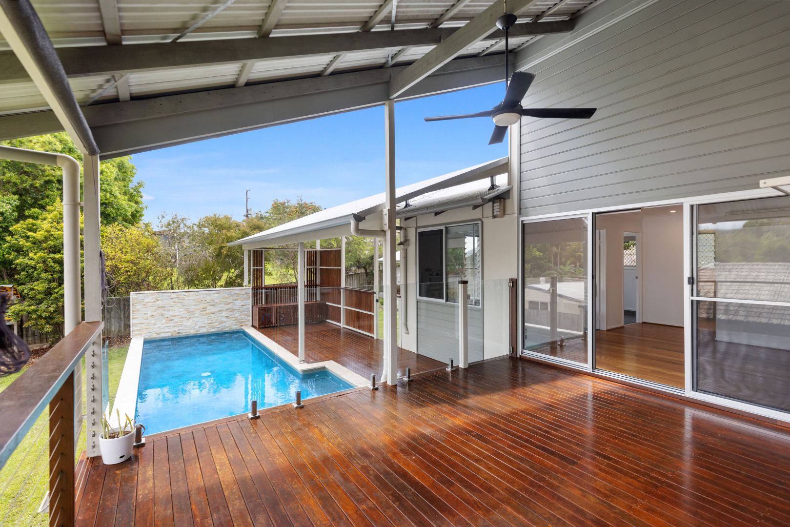 8 Dollarbird Drive, Pomona | Property History & Address Research | Domain