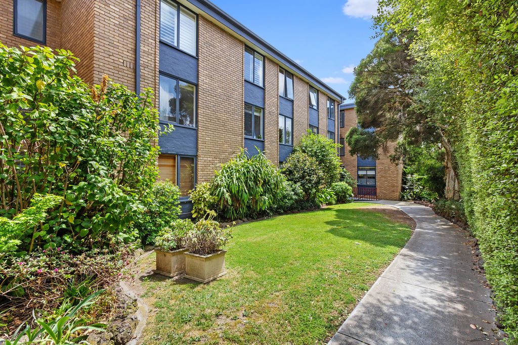 15/5 Denham St, Hawthorn VIC 3122 - Apartment For Rent - $525 | Domain