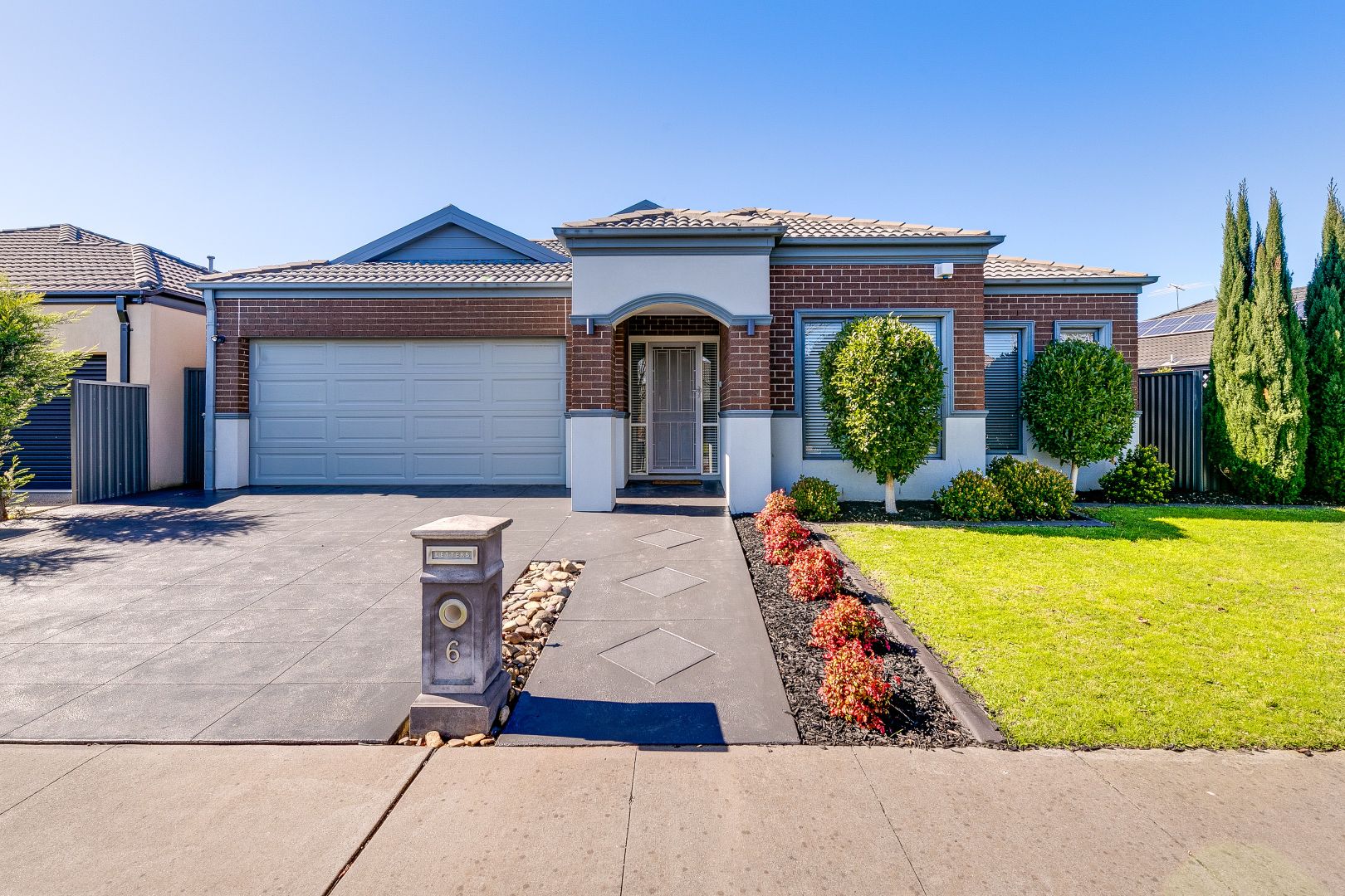 6 Britton Drive, Pakenham | Property History & Address Research | Domain