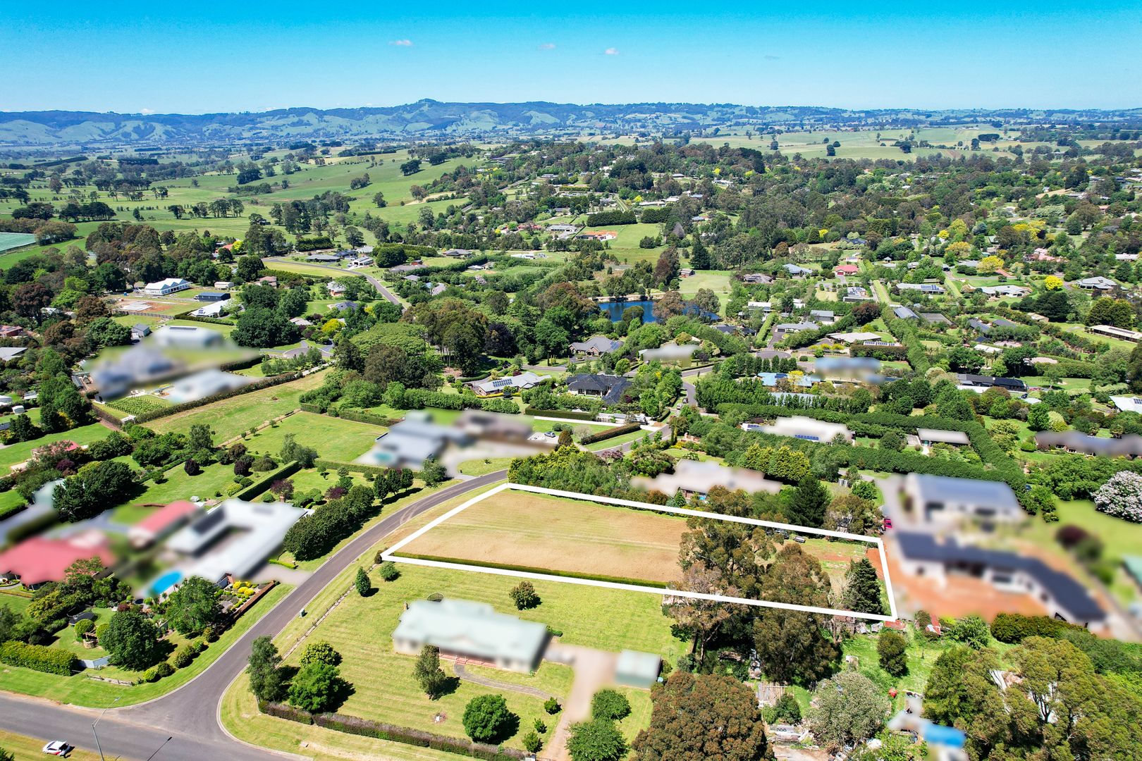 4 Fernery Boulevard, Warragul VIC 3820 | Domain