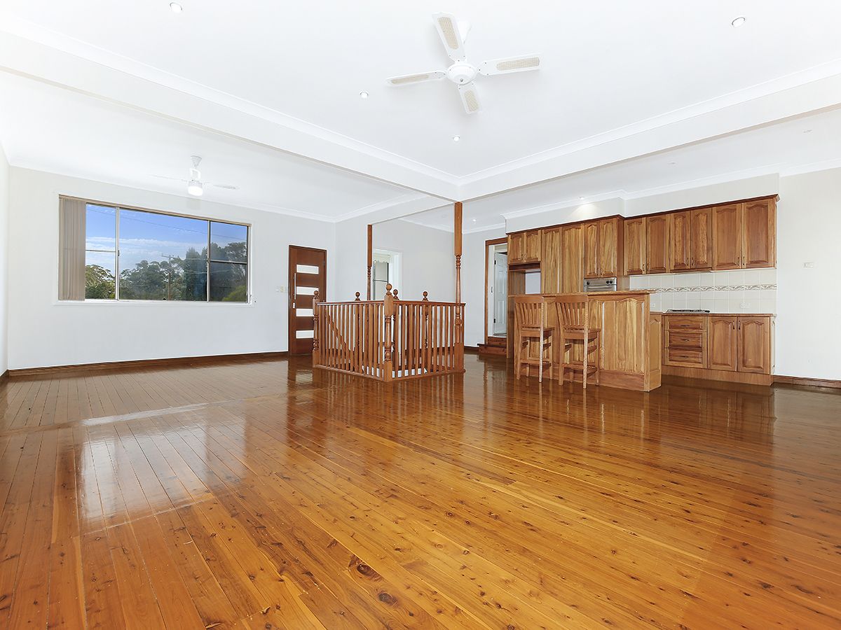 7 Lochview Avenue, Farmborough Heights | Property History & Address ...