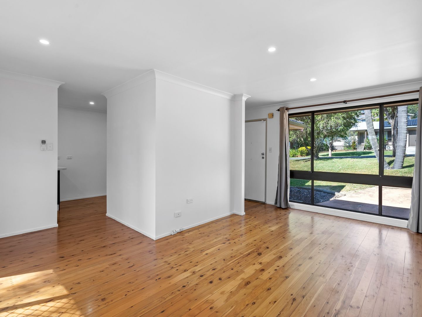 34 Premier Way, Bateau Bay NSW 2261 - House For Rent | Domain