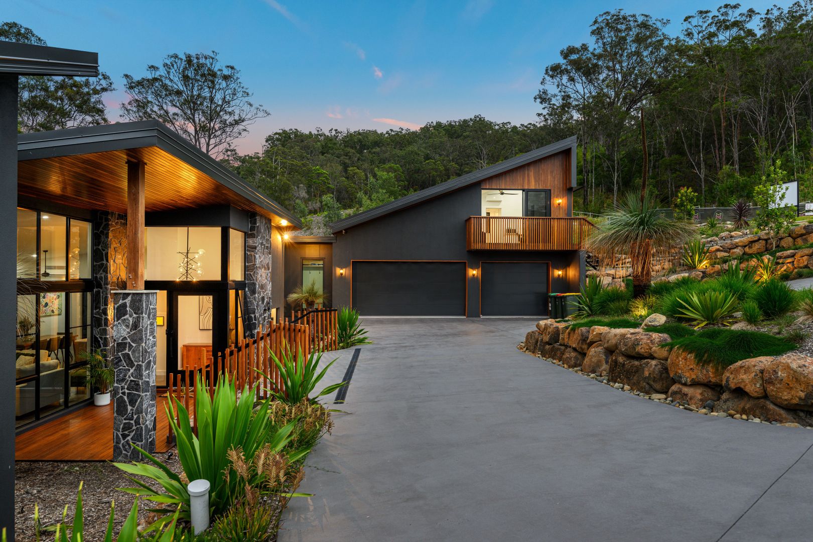 6 Stella Pl, Bonogin QLD 4213 | Domain